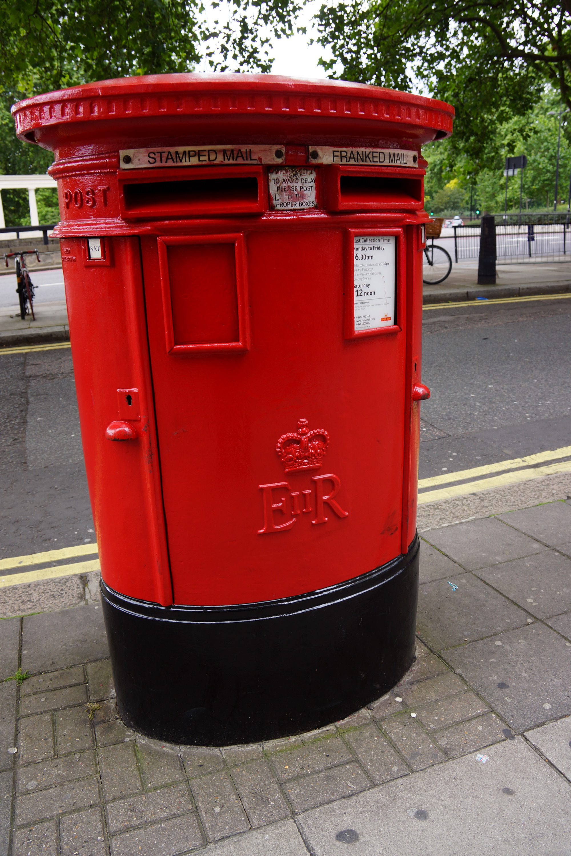 LONDON MAIL | Shutterbug